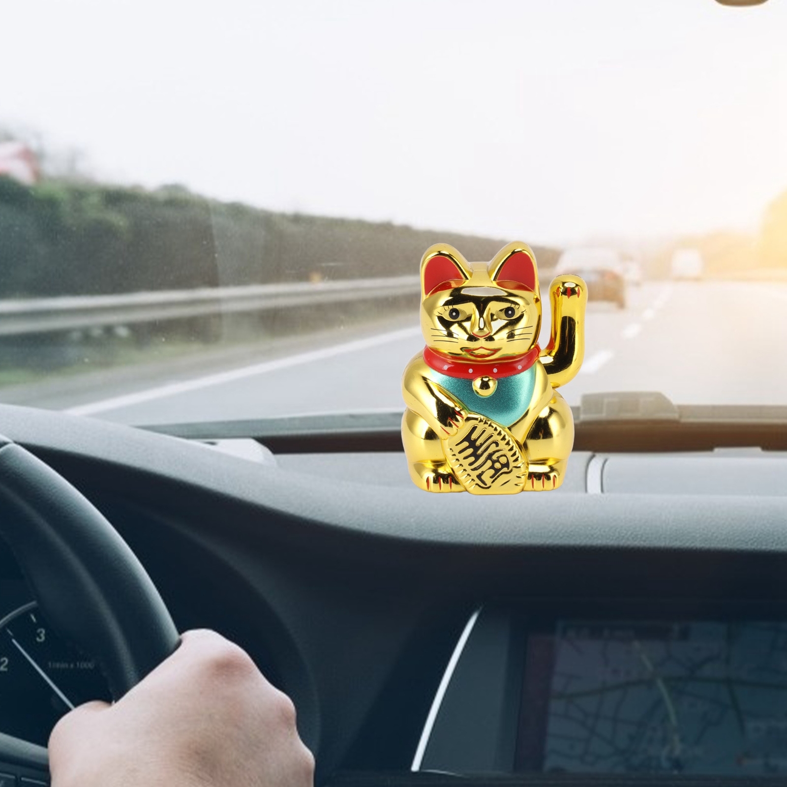 Solar Powered Waving Lucky Cat Solar Powered Gold Welcoming Waving Hand ...