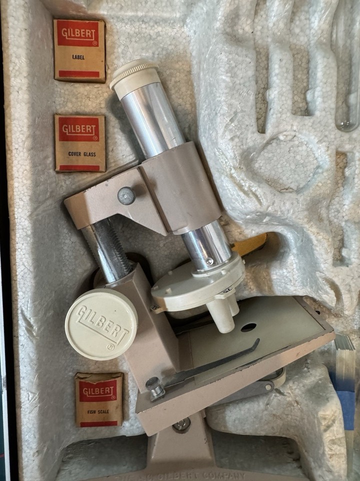 Vintage Gilbert Microscope & Lab Set Metal Case Electric Toy Science ...