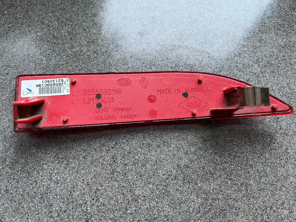 OEM FOR RENAULT DACIA SANDERO 2012-2016 REAR BUMPER REFLECTOR RIGHT ...