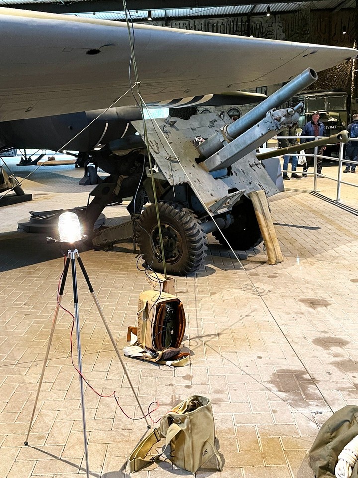 U.S. WW2 Airborne Pathfinder Holophane lights, reproduction | eBay
