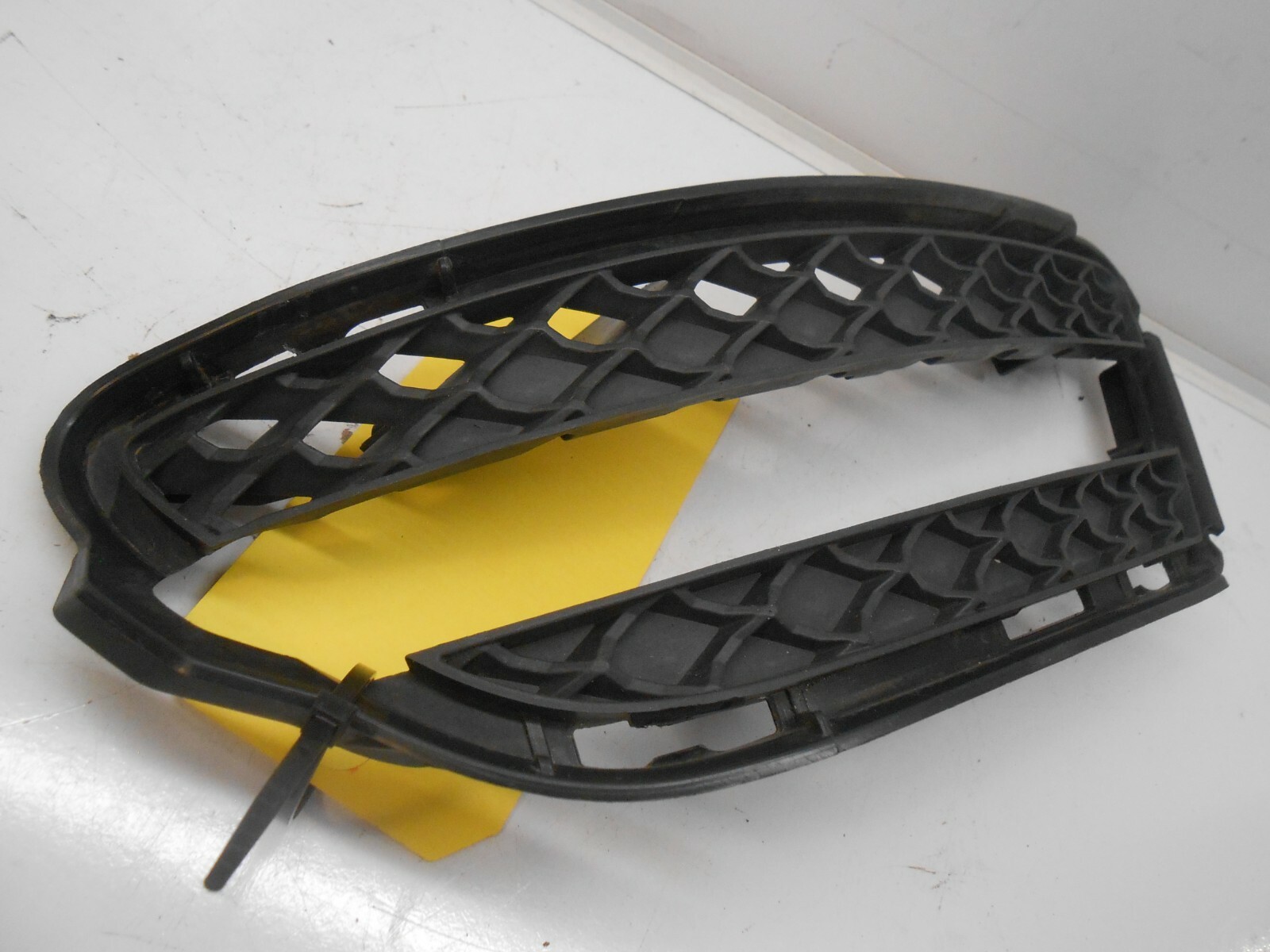 Mercedes W221 Left Side Trim Cover Grille &Trim Molding OEM 2218851722 ...