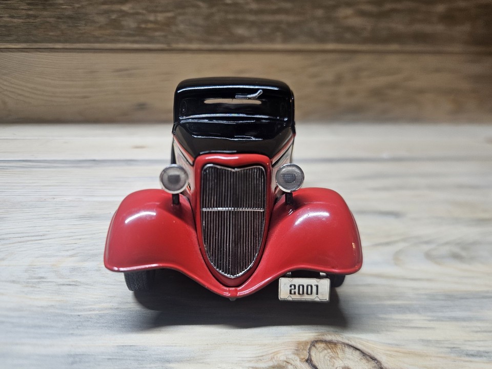 Snap-On 1934 Ford Three-Window Coupe Street Rod Bank | eBay