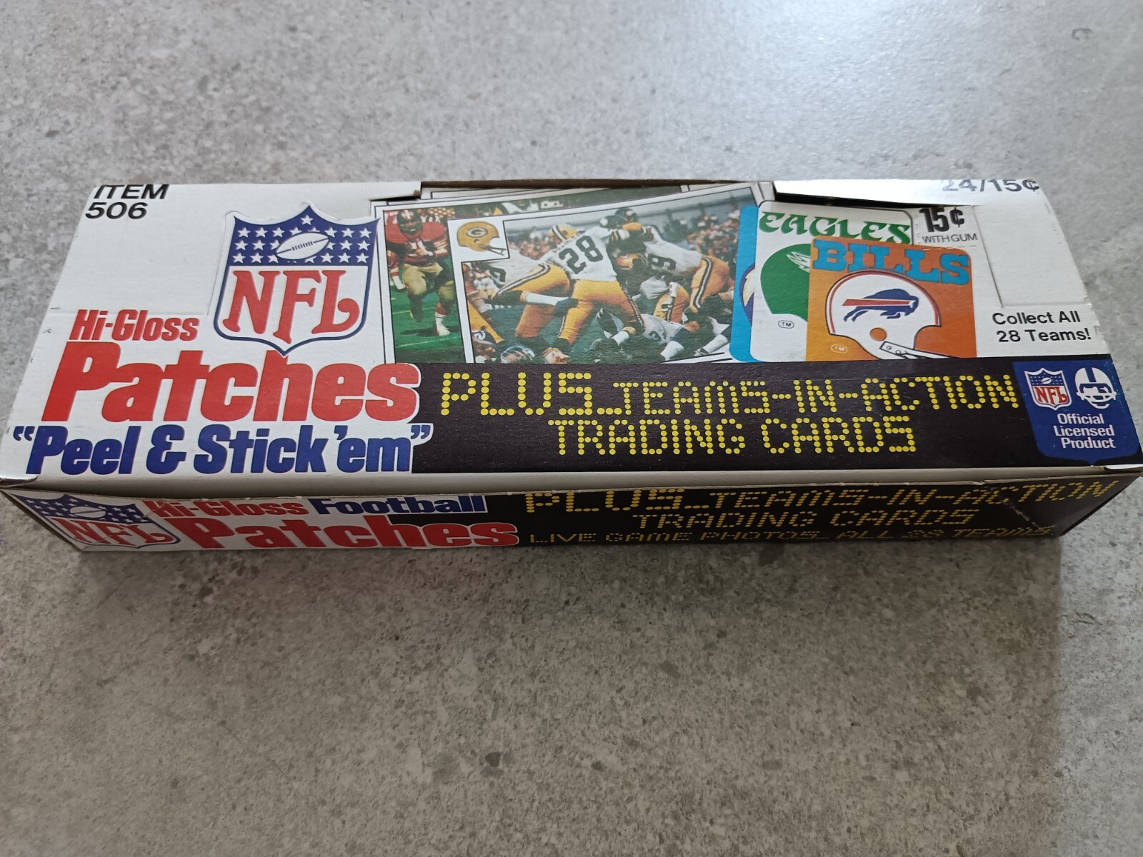 1977 Fleer Team Action Football Complete Set + Wax Pack, Wrappers, Box ...