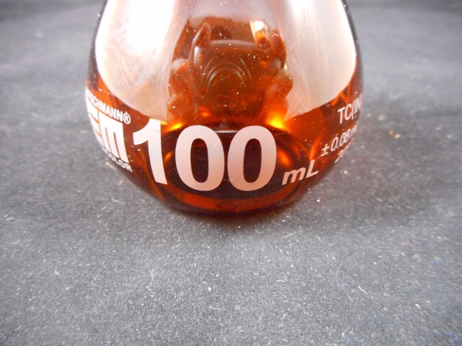 EM Hirschmann Glass #264 13 TC 100mL ± 0.08 Volumetric Flask Stopper NO ...