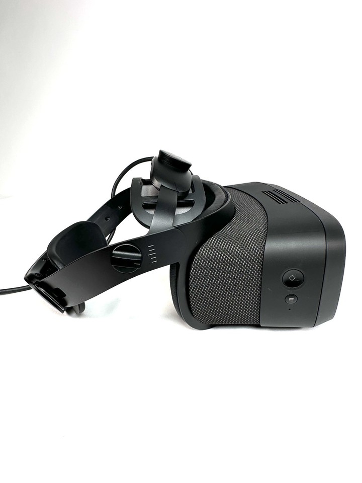 Varjo Aero VR Headset (Complete Kit) with Hard Case | eBay