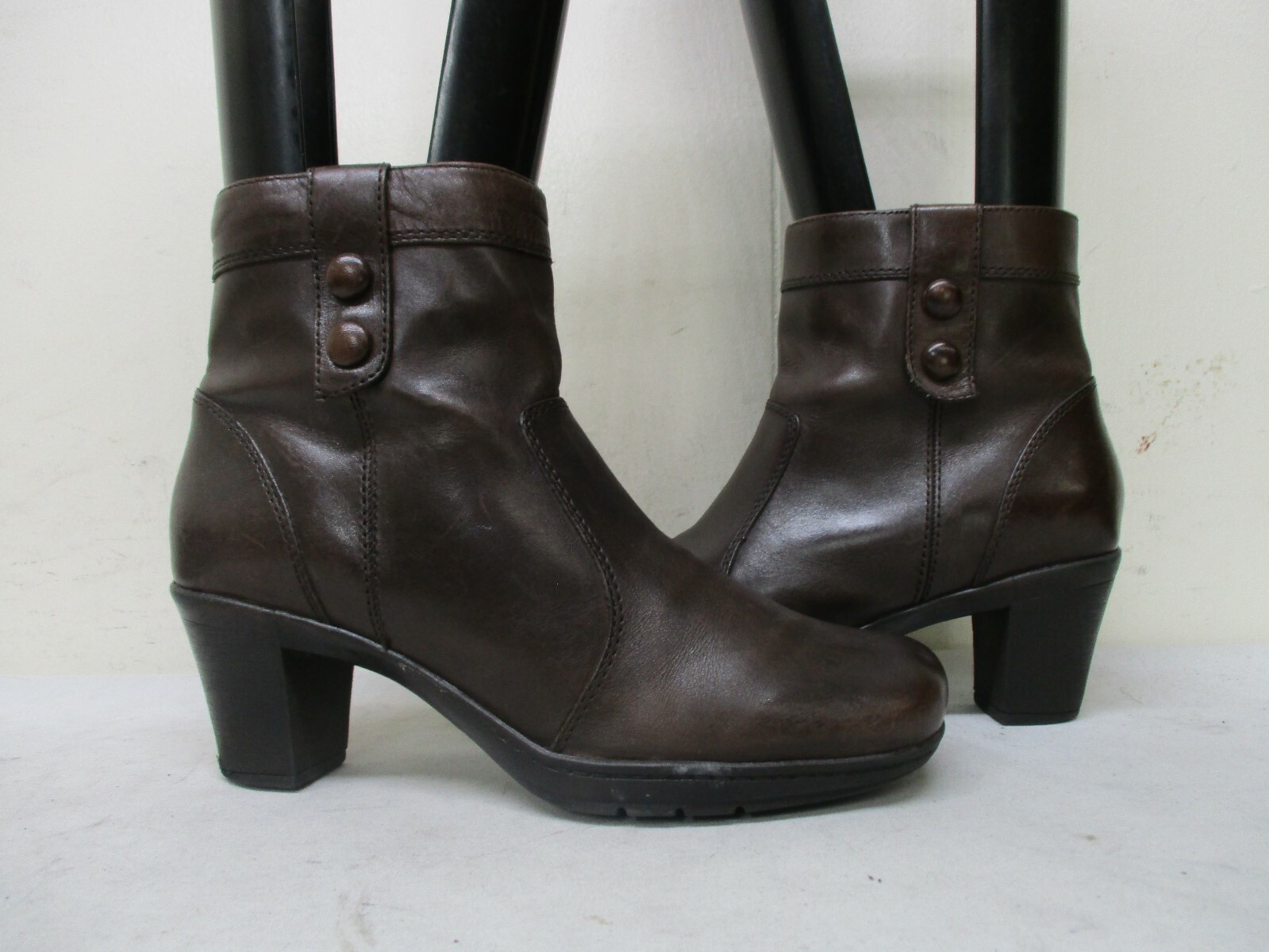 Clarks Bendables Brown Leather Zip Ankle Boots Womens Size 7 M Style ...