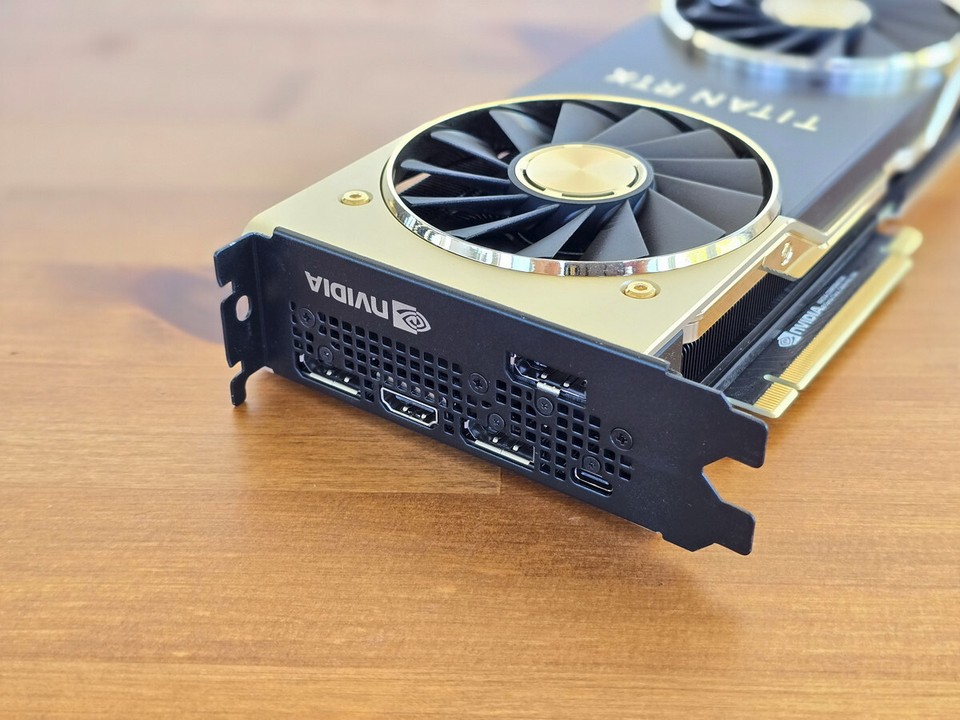 NVIDIA Titan RTX 24GB GDDR6 PCI-E 3.0 x16 Graphics Video Card CUDA RT ...