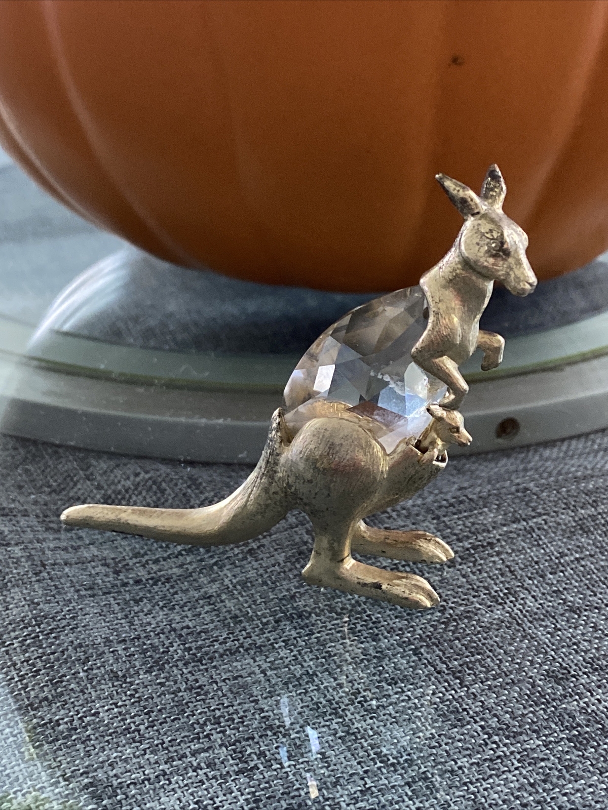VTG Manon Swarovski Crystal Kangaroo Joey 3in Figurine Gold Tone 1984 ...