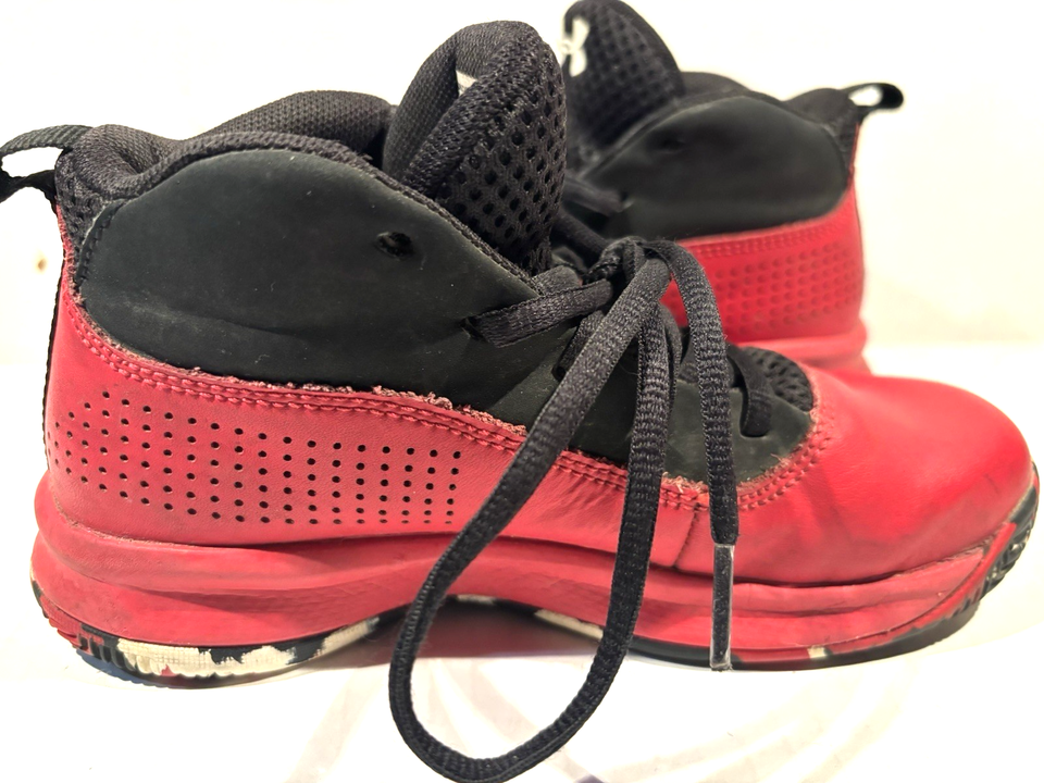 Under Armour Youth Basketball Shoes Size 13K Red Black White Sports Mid ...