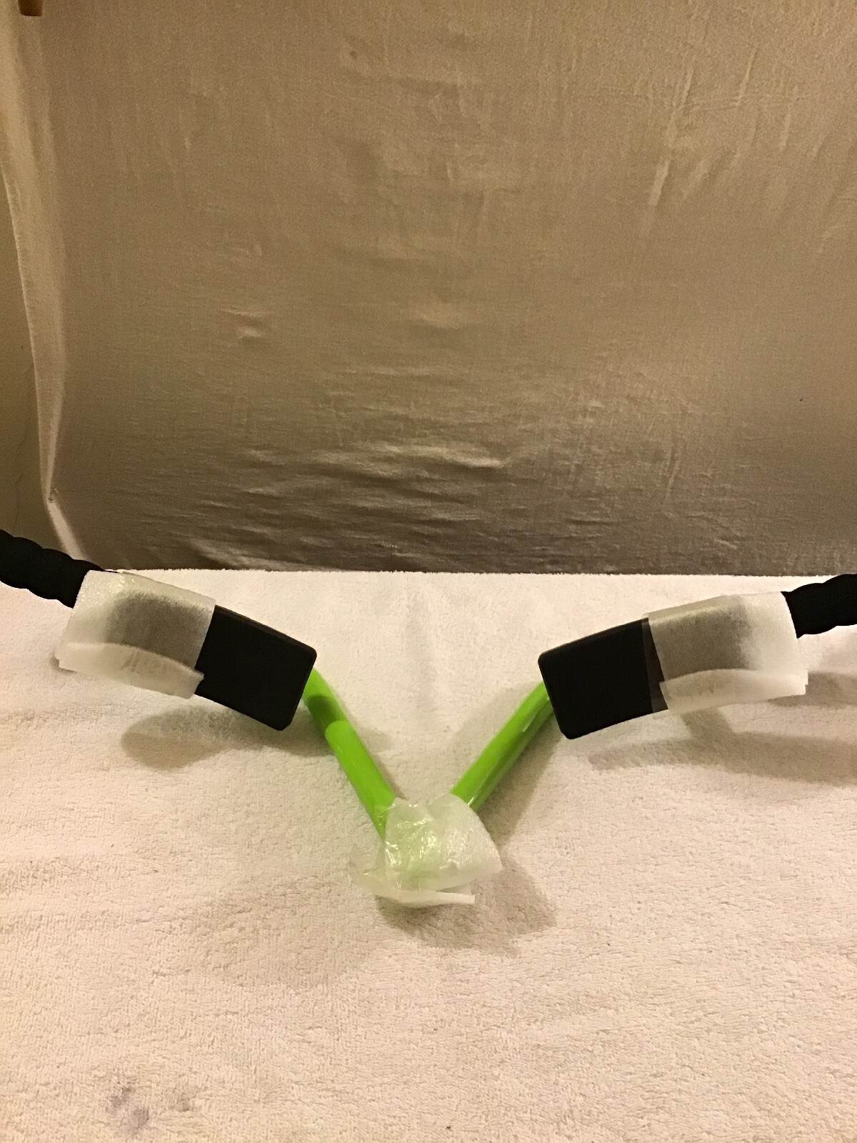 LO-BAK TRAX PORTABLE SPINAL TRACTION FOR LOWER BACK PAIN, Light Green ...