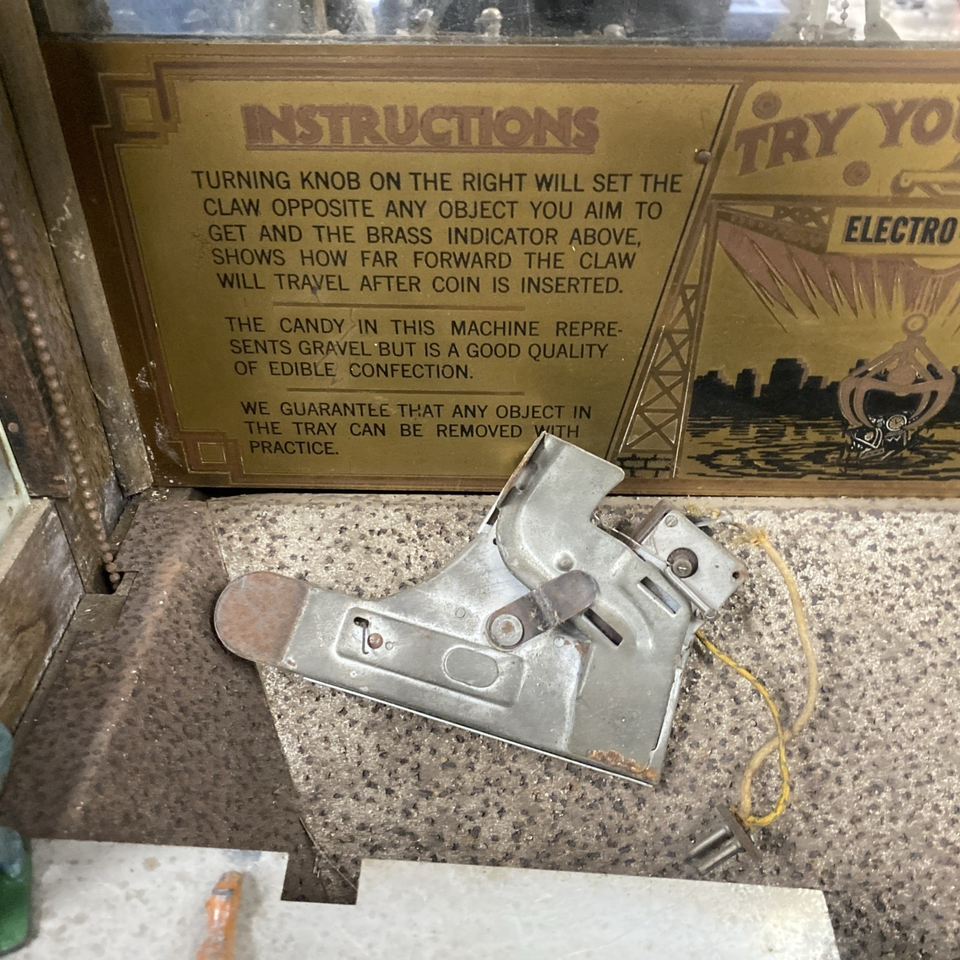 Antique STAR ELECTRO HOIST CLAW CRANE DIGGER Arcade Pinball Machine WE ...