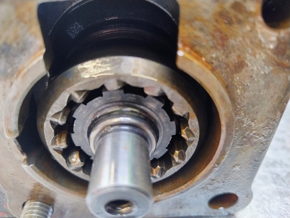 Bezares 121503 PTO VB Eaton 4106 Power Take Off Pump Hydraulic | eBay UK