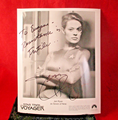 JERI RYAN (STAR TREK VOYAGER) AUTOGRAPHED 8 x 10 PHOTO~ | eBay