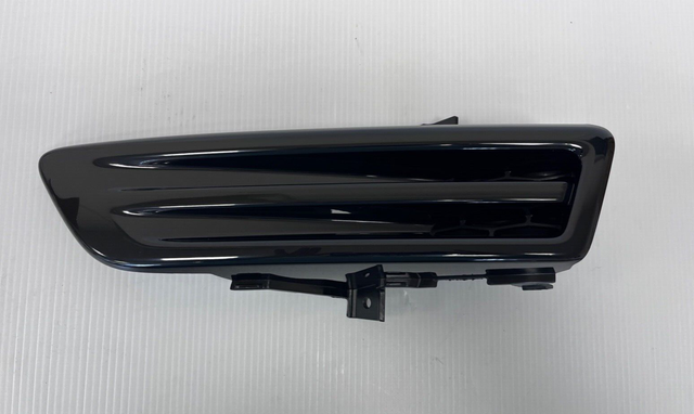 Genuine Land Rover Discovery Sport Left Fog Light Grill Bezel LR061233 ...