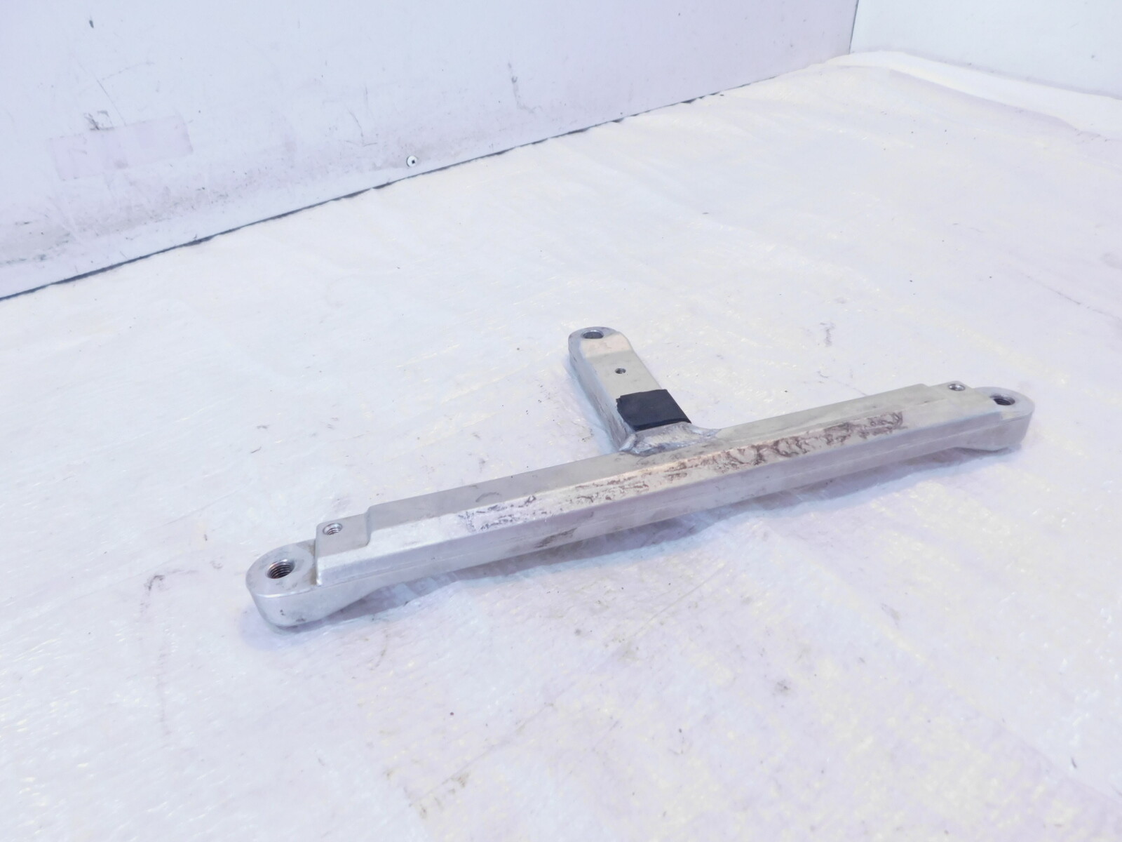 2003 2004 2005 Yamaha FJR1300 Front Frame Cross Tube Mount Brace ...