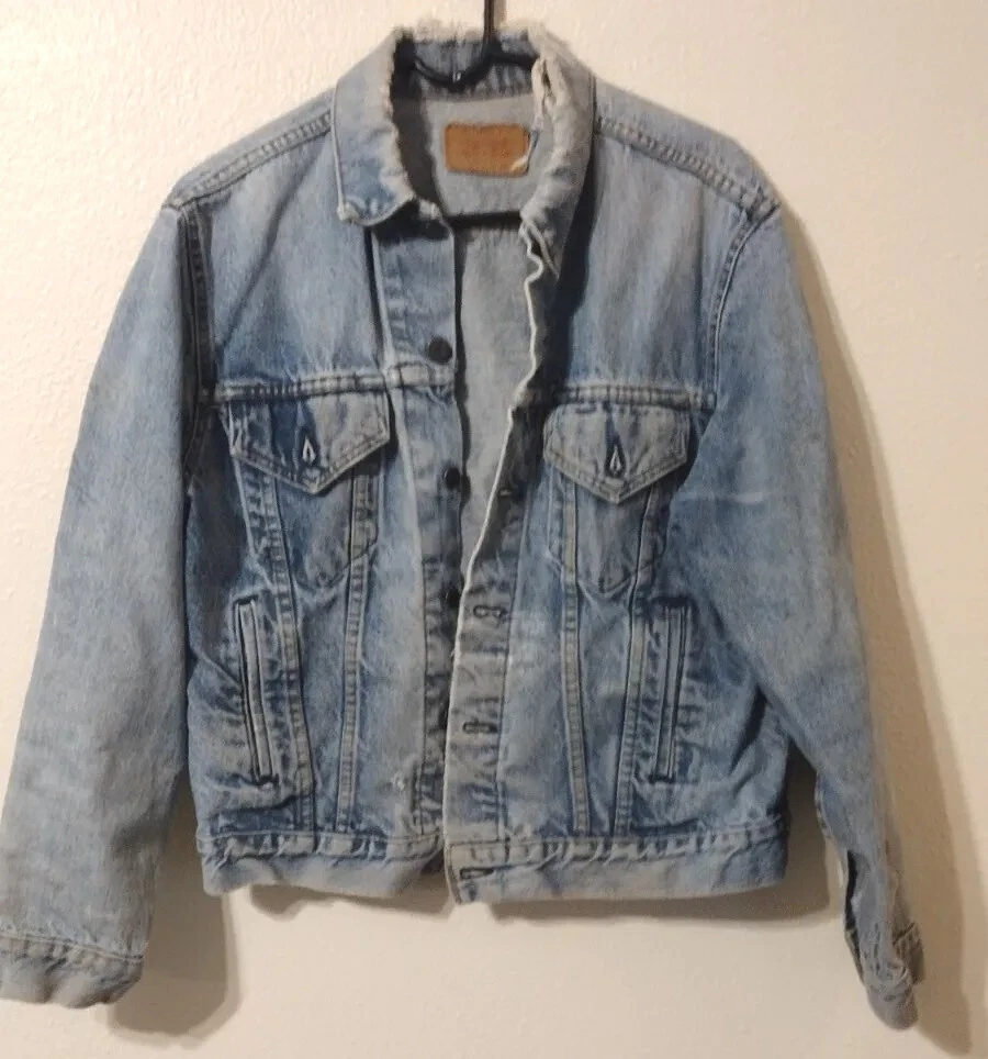 Levis Light Stonewash Jacket | Shelly Lighting