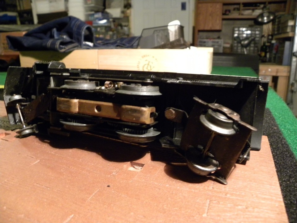 MARX 666 steam locomotive - Runs F/R - smokes - headlight - fast ship ...