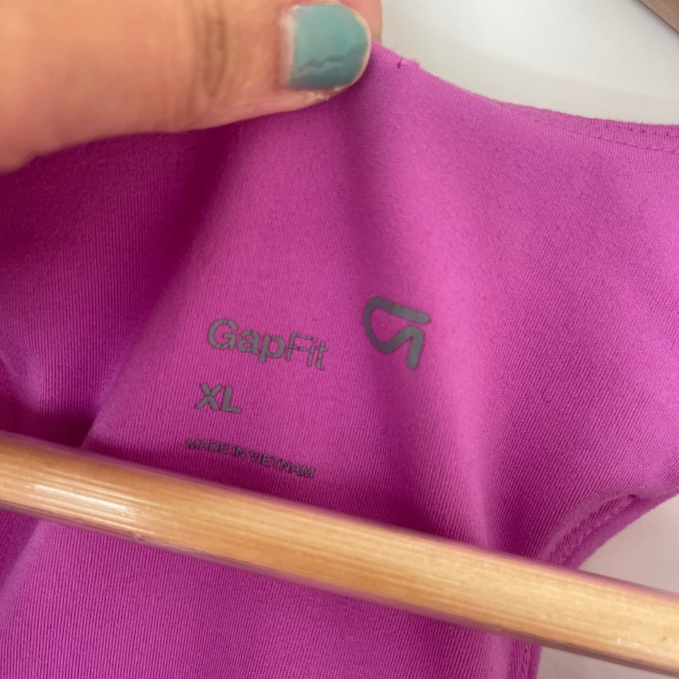 GapFit Sports Bra XL Activewear Cropped Top Tank Bra Racerback Workout Gym | eBay