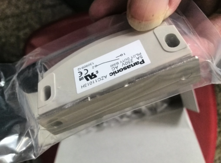 1PCS Panasonic AZC11013H Magnelimit Switch -New Free Shipping | eBay