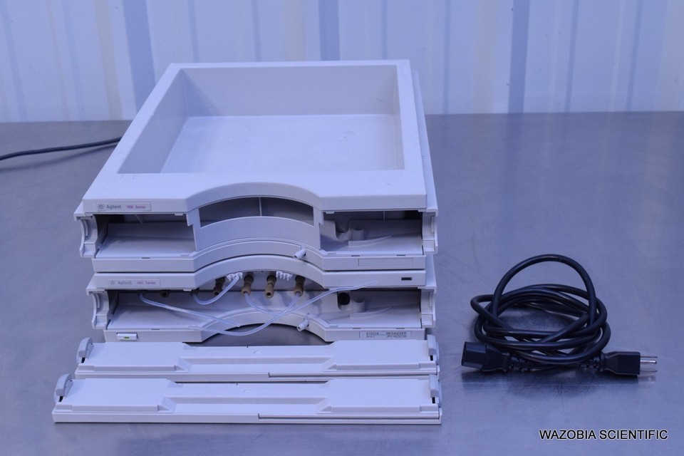 AGILENT 1100 SERIES G1322A HPLC ON-LINE VACUUM DEGASSER AND SAMPLE TRAY ...