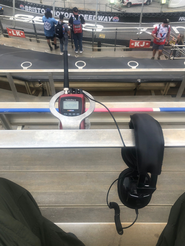 RadioShack Pro-84 NASCAR Racing Scanning Receiver Scanner Radio 20-516 ...