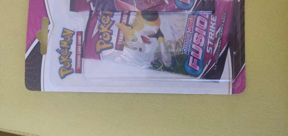 Pokémon TCG Fusion Strike Triple Blister Eevee - New & Sealed | eBay UK
