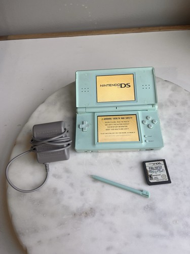 Nintendo DS Lite Mint Green Console Game System W/ Final Fantasy Echoes ...