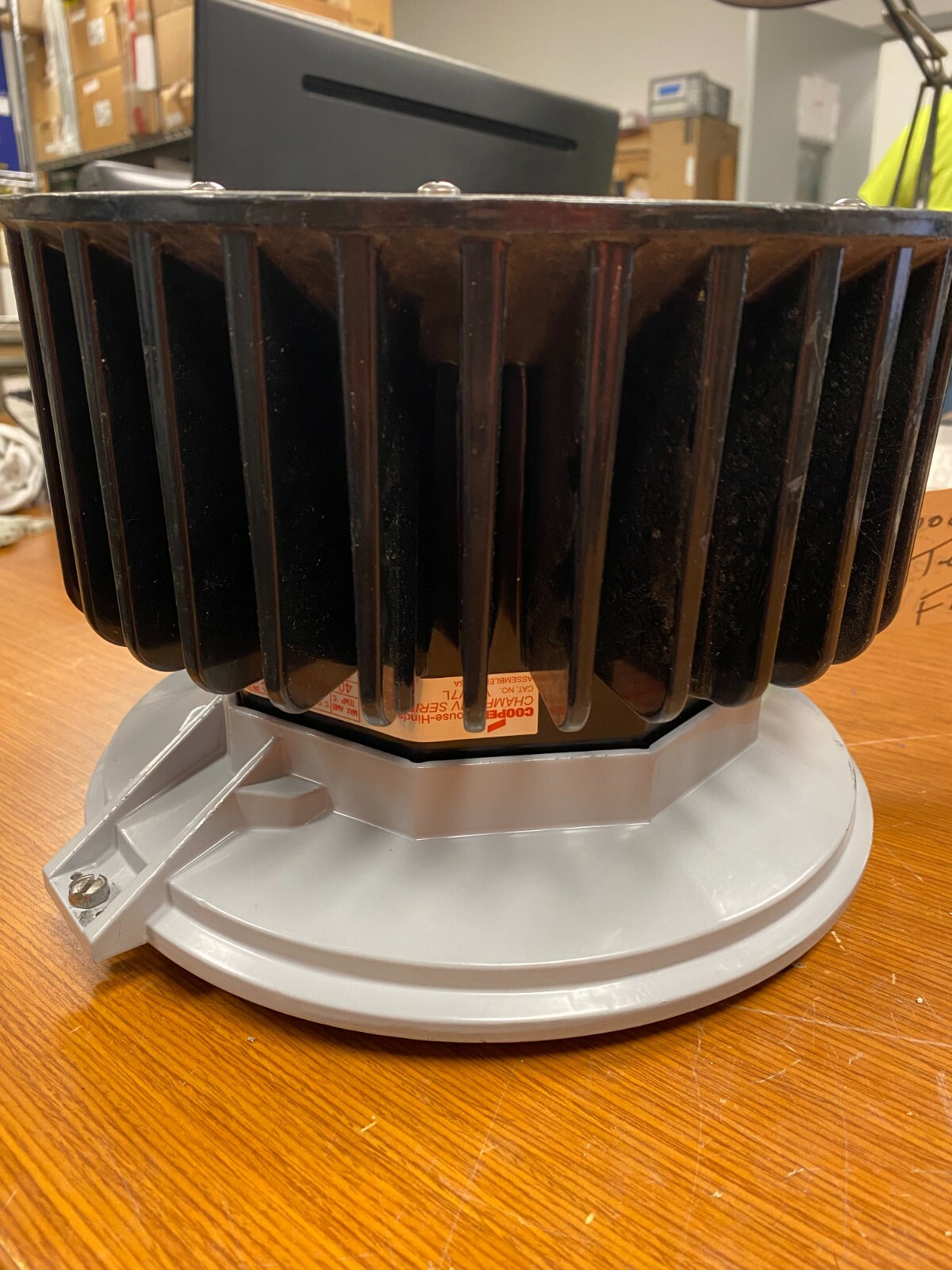 👀 COOPER CROUSE-HINDS CHAMP VMV SERIES LED LUMINAIRE 78 WATT VMV7L | eBay