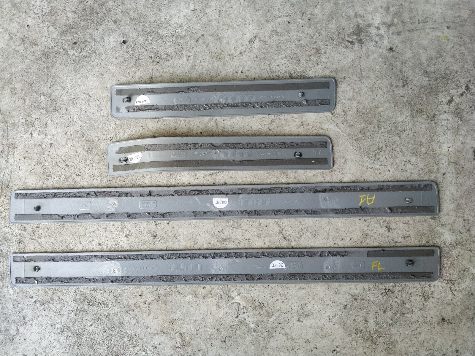 08-11 MERCEDES C300 W204 FRONT REAR LEFT RIGHT SILL STEP SCUFF CHROME ...