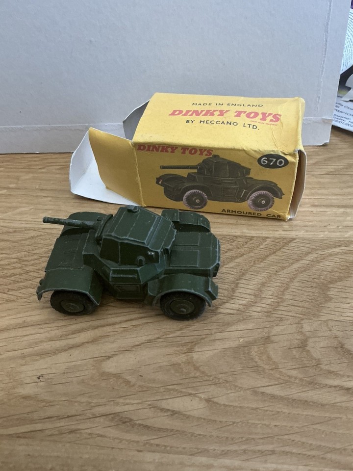 Dinky Toys 670 Armoured Car in Military Green with Original Box | eBay