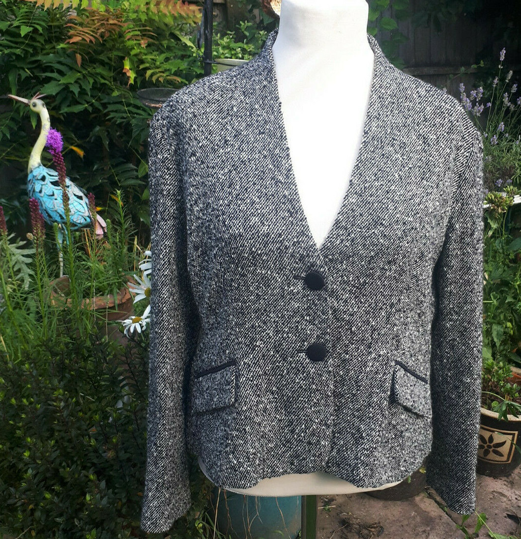 Jaeger designer virgin wool tweed style black jacket … - Gem