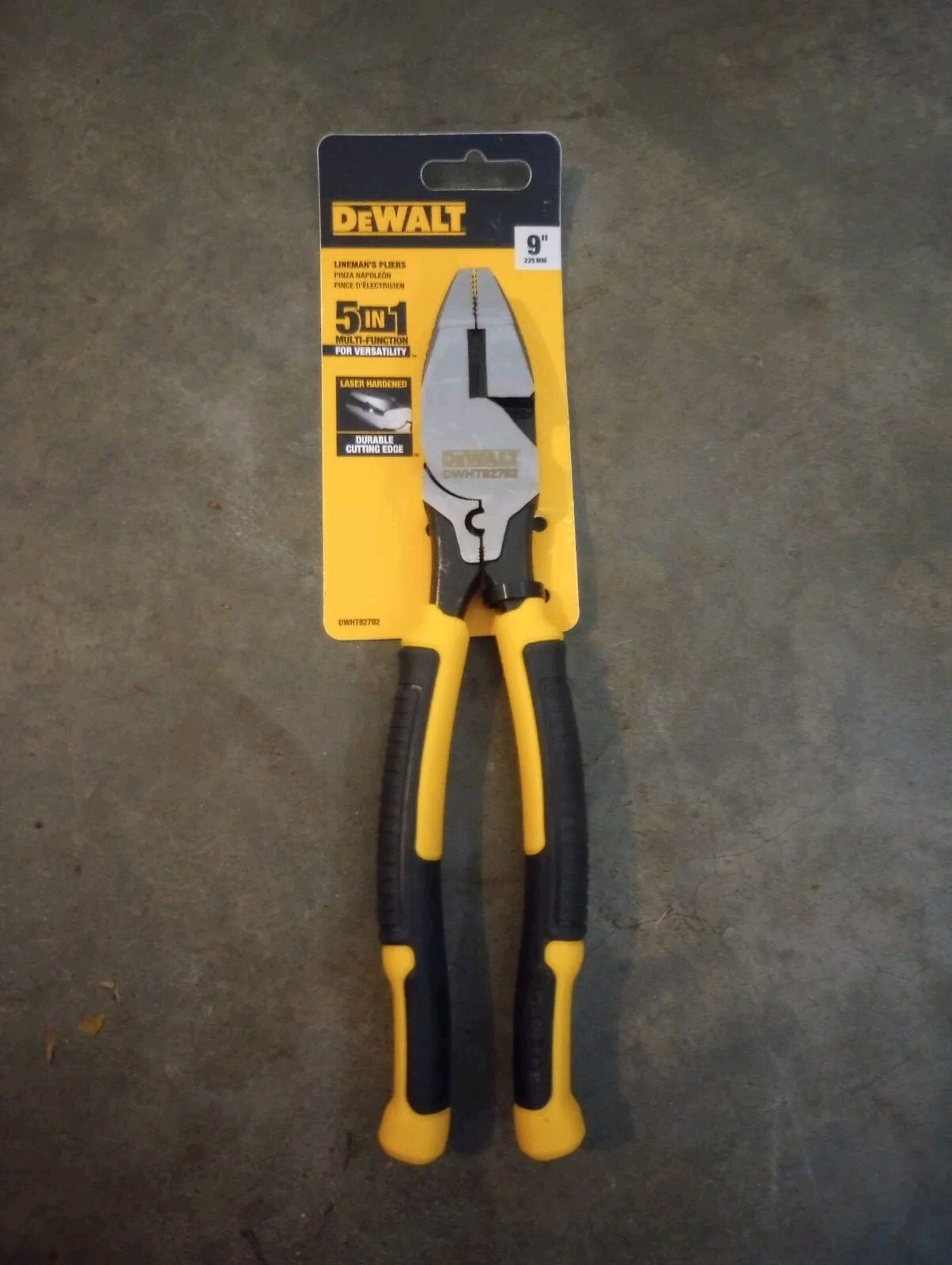 DeWalt 9" Linesman's Pliers | eBay
