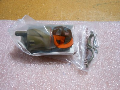 ELECTRO ADAPTER BACKSHELL W/CLAMP PART # M85049/17-18W07 NSN: 5935-01 ...
