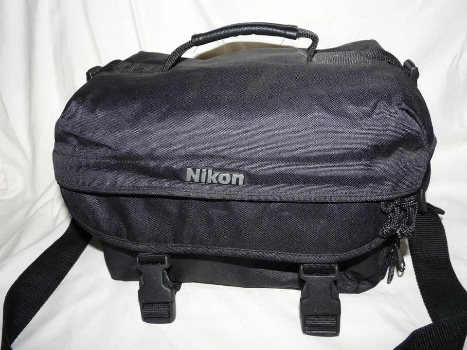 NIKON Black Camera Bag for Camera or Camcorder | eBay