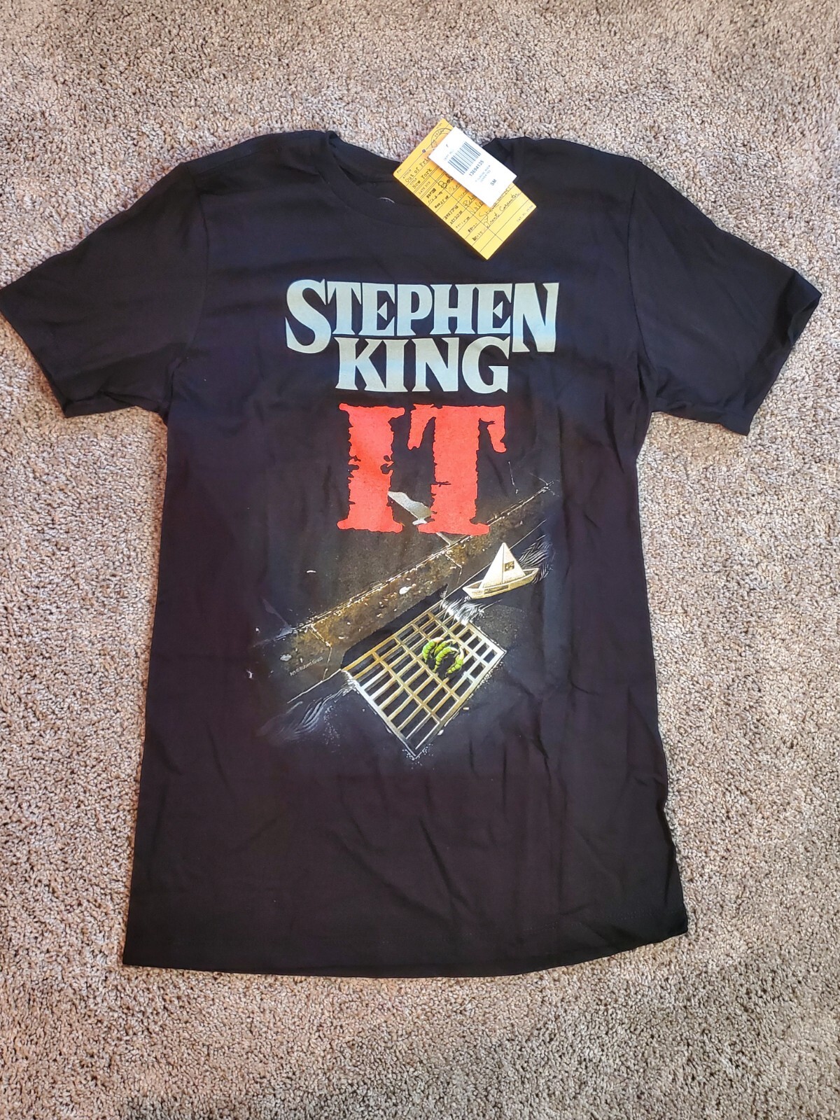 New Mens Small Stephen Kings IT Hot Topic Graphic Tee | eBay