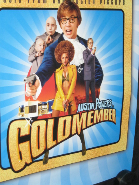 AUSTIN POWERS GOLDMEMBER Advance Banner 28" X 58" BEYONCE Rare ...