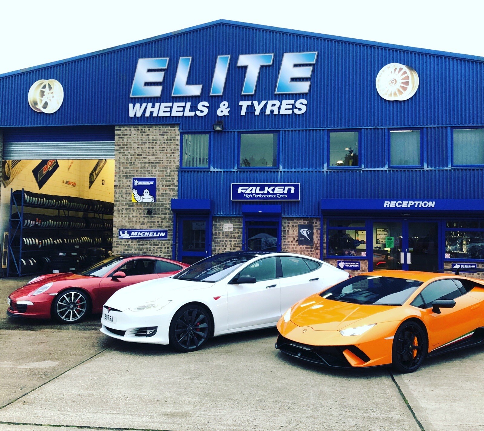 RANGE ROVER SPORT SV L461 23" ALLOY WHEEL& TYRE STYLE 1084 BRAND NEW ...