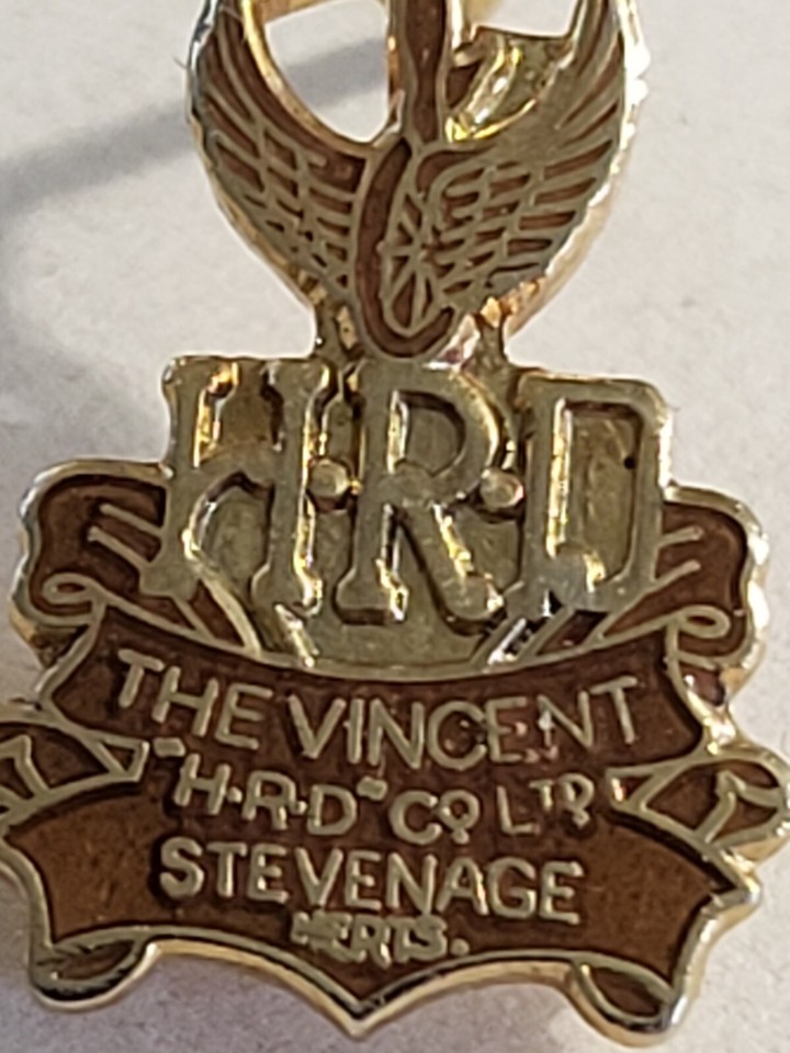 Pinback VINCENT HRD Co. Ltd Motorcycles Stevenage 1" Collectible ...