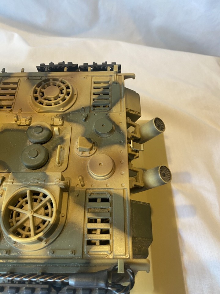 21st Century Ultimate Soldier WWII German Army PZ V PANTHER Tank #413 ...