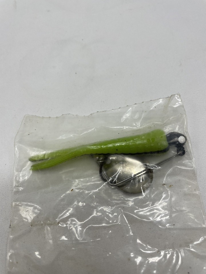 Vintage Bass Buster Spinner Green Split Tail Worm Original Package | eBay