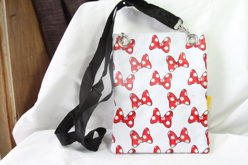 Disney Item (new) MINI MOUSE PURSE W/ TWO ZIPPER POCKETS 8" TALL & 6.25 ...