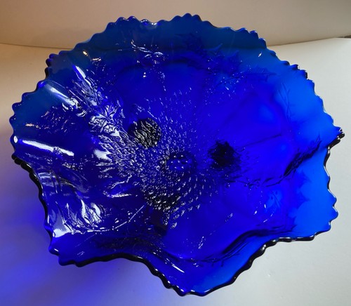 Vintage Fenton Cobalt Blue Stag & Holly 3 Footed Bowl | eBay