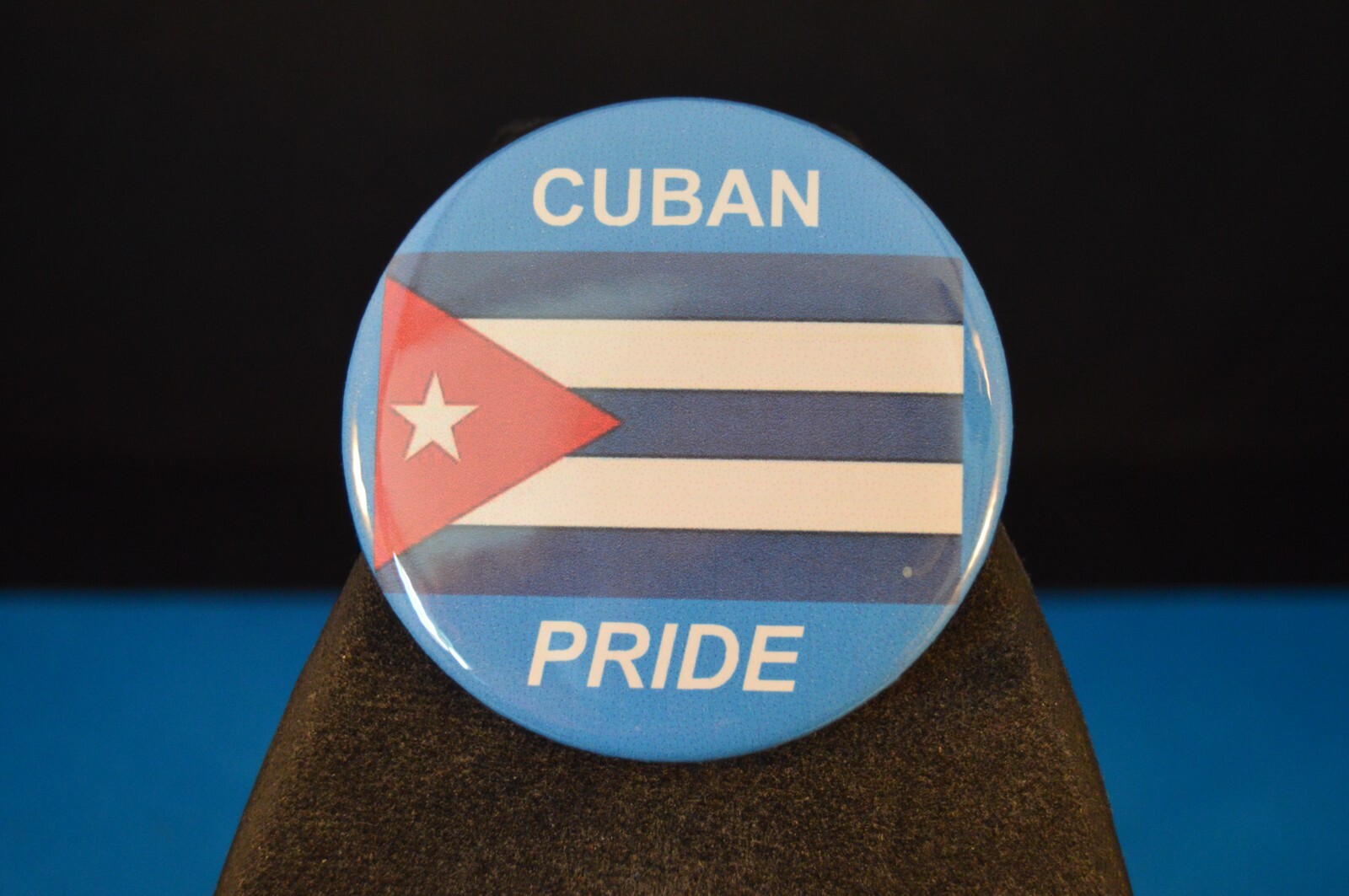 "CUBAN PRIDE" Lot of 3 BUTTONS pinbacks pins badges 2 1/4" NEW! Latino ...