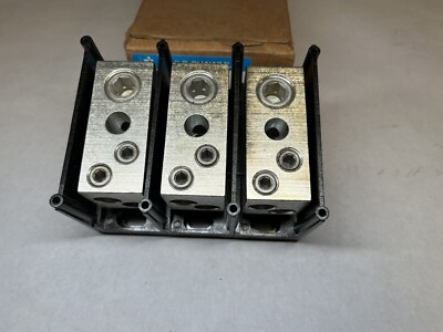 Terminal Blocks - 3 Pole Power Distribution Block