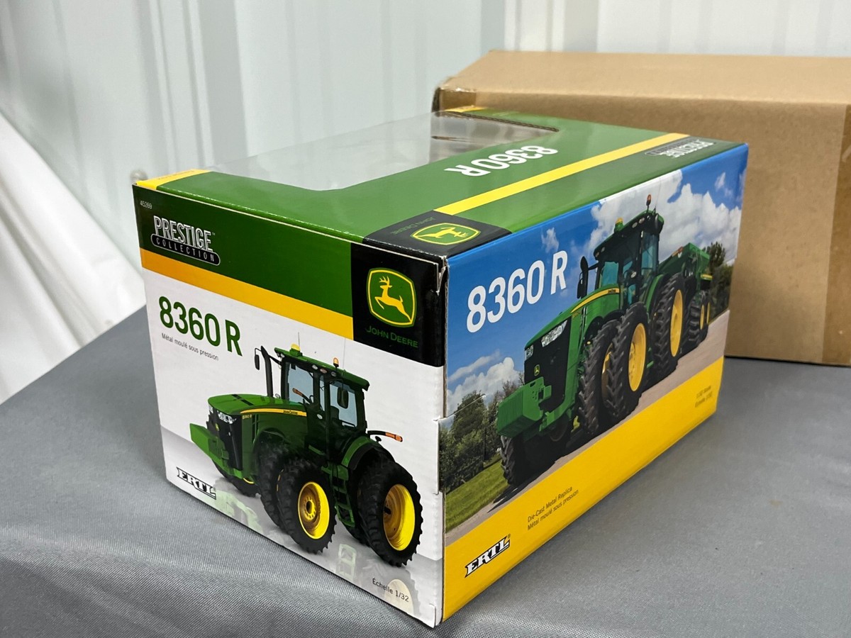 John Deere 8360R 1:32 GOLD Tractor Expo Award Tractor w John Deere 8360R 1:32 GOLD Tractor Expo Award Tractor w