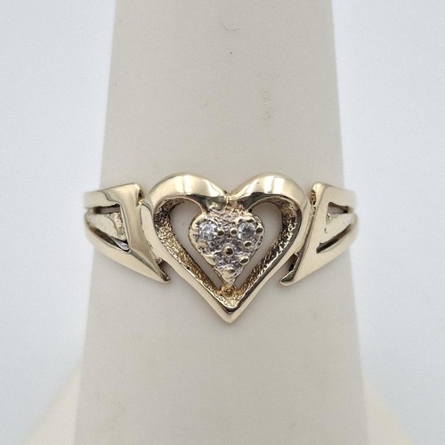 10k Yellow Gold Round Cubic Zirconia CZ Cluster Heart Promise Ring Size ...