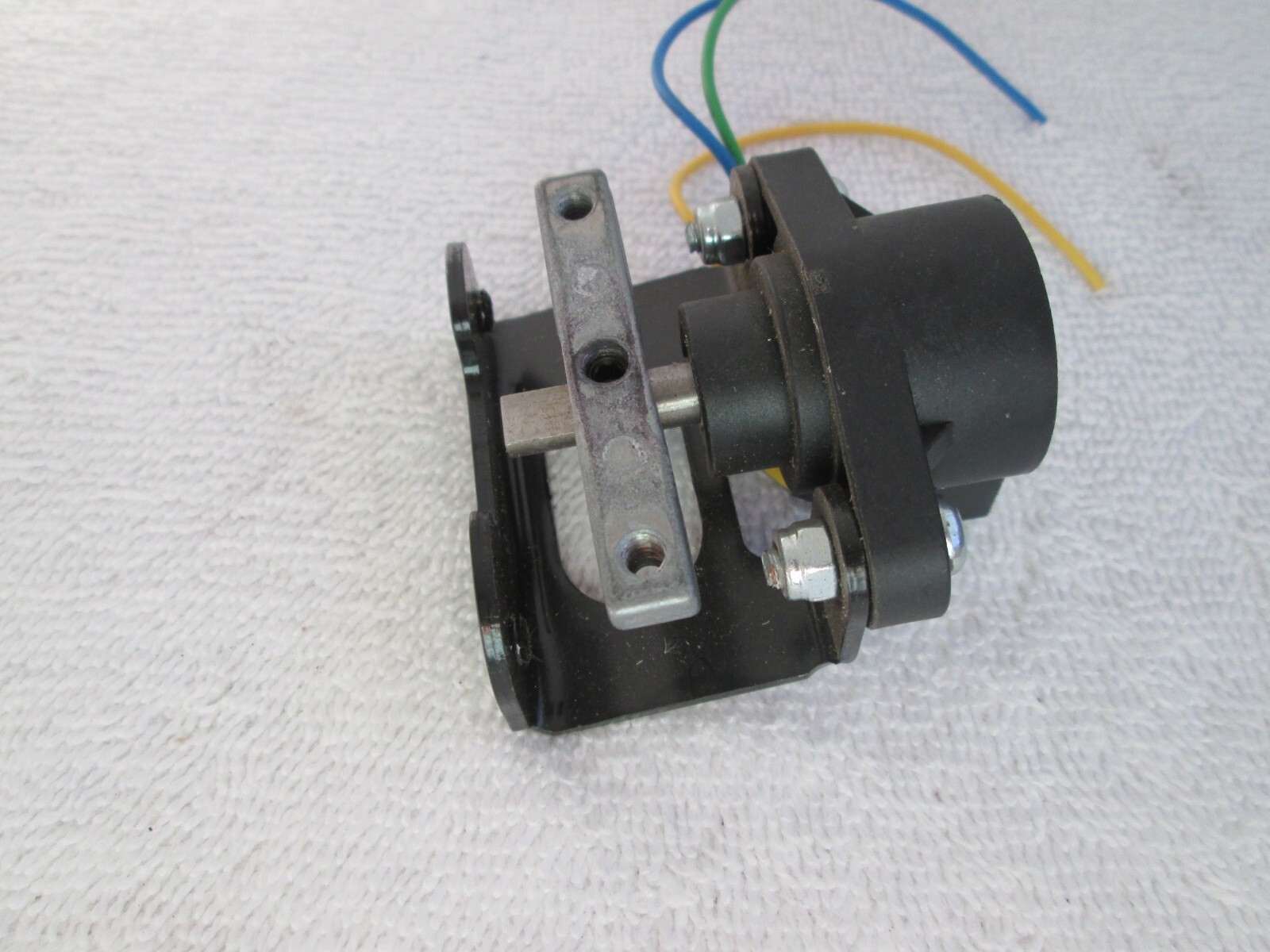 Golden Tech Throttle Pot With Bracket RVQ28YS 30F # 3592 | eBay