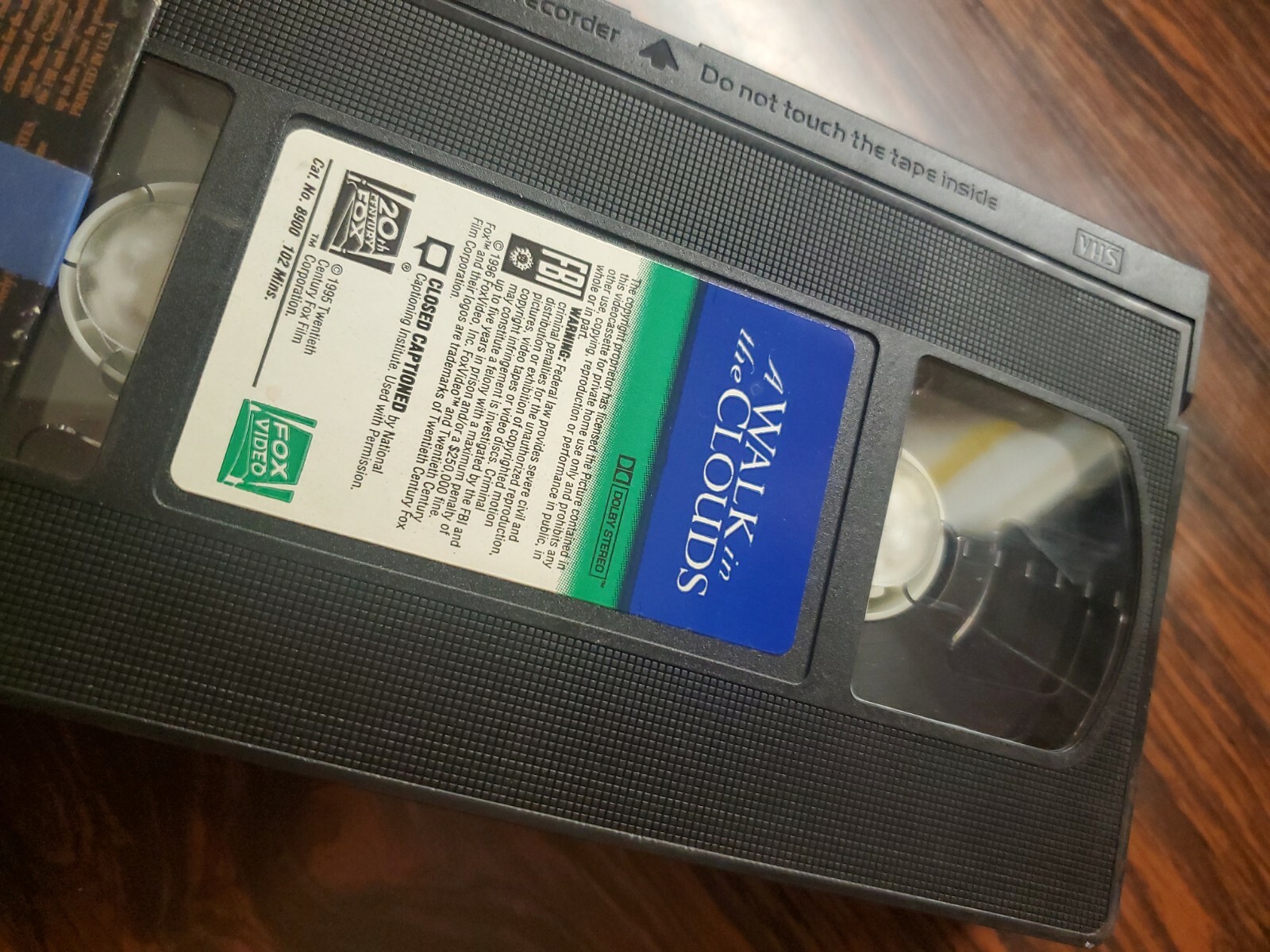 A Walk in the Clouds (VHS, 1996) 86162890031| eBay