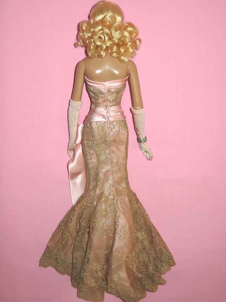 Tonner - 2005 Chantilly Charmant Daphne Dimples 16" Tyler Fashion Doll ...