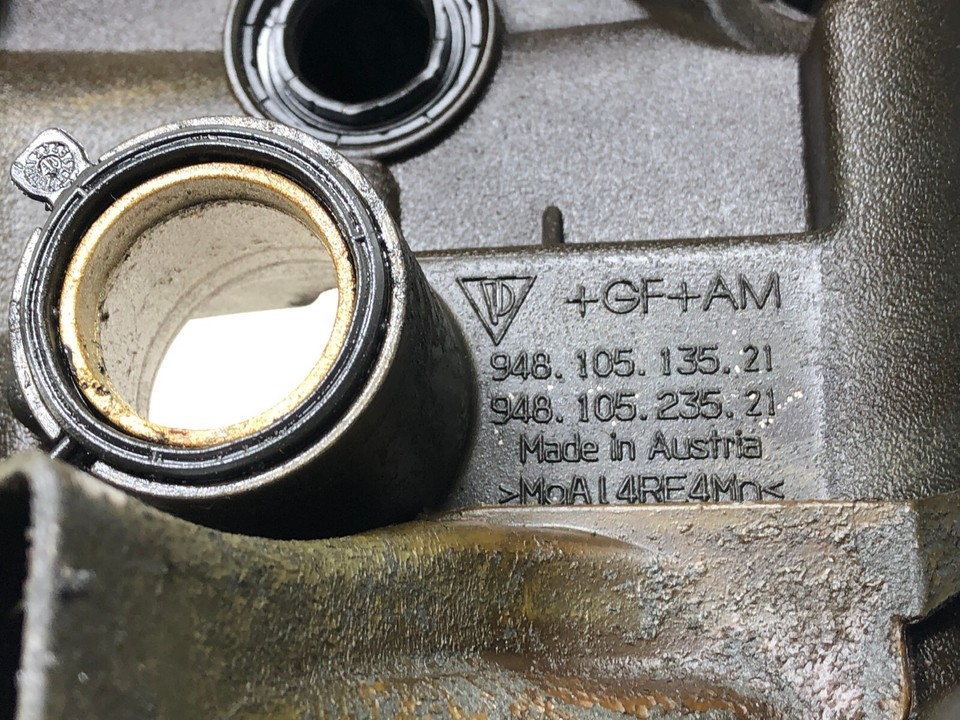 2011-2018 PORSCHE CAYENNE S 4.8L LEFT DRIVER ENGINE VALVE COVER OEM. | eBay